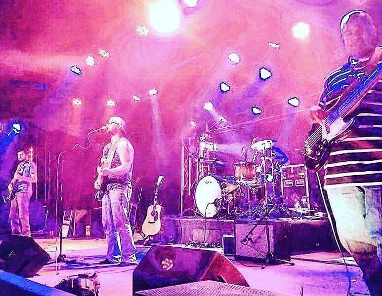 EGuide Tyler TX - Travis Bolt: Finding His Style